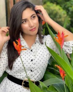 Safa Kabir Age Height Wiki Boyfriend Family » Biography 2025