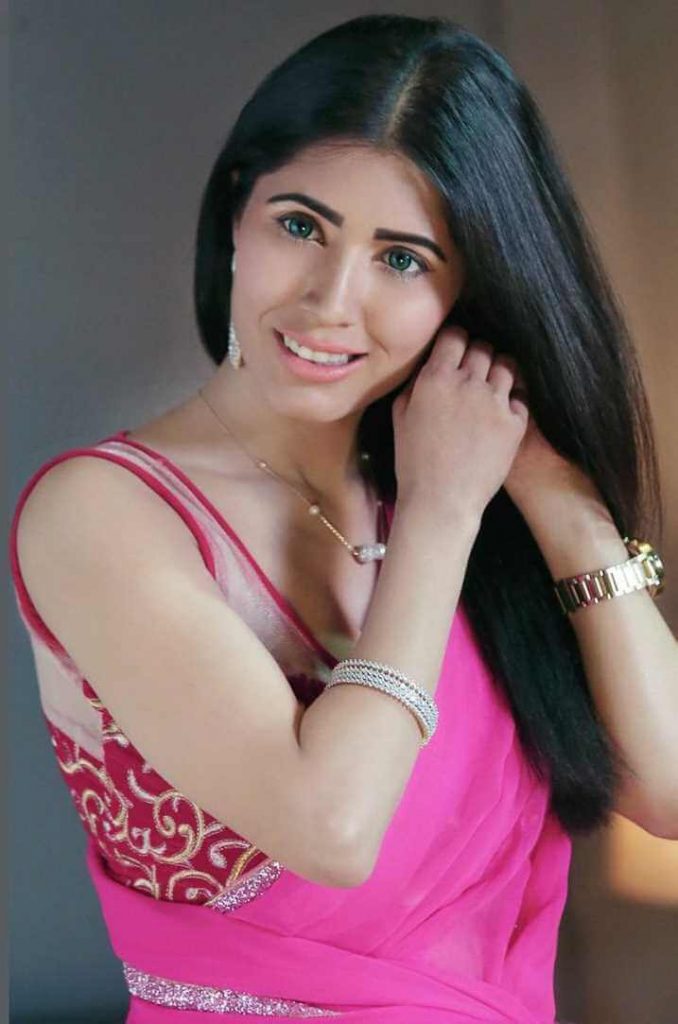 90+ Naila Nayem Photo, HD Pic, Image » Photo Gallery 2025