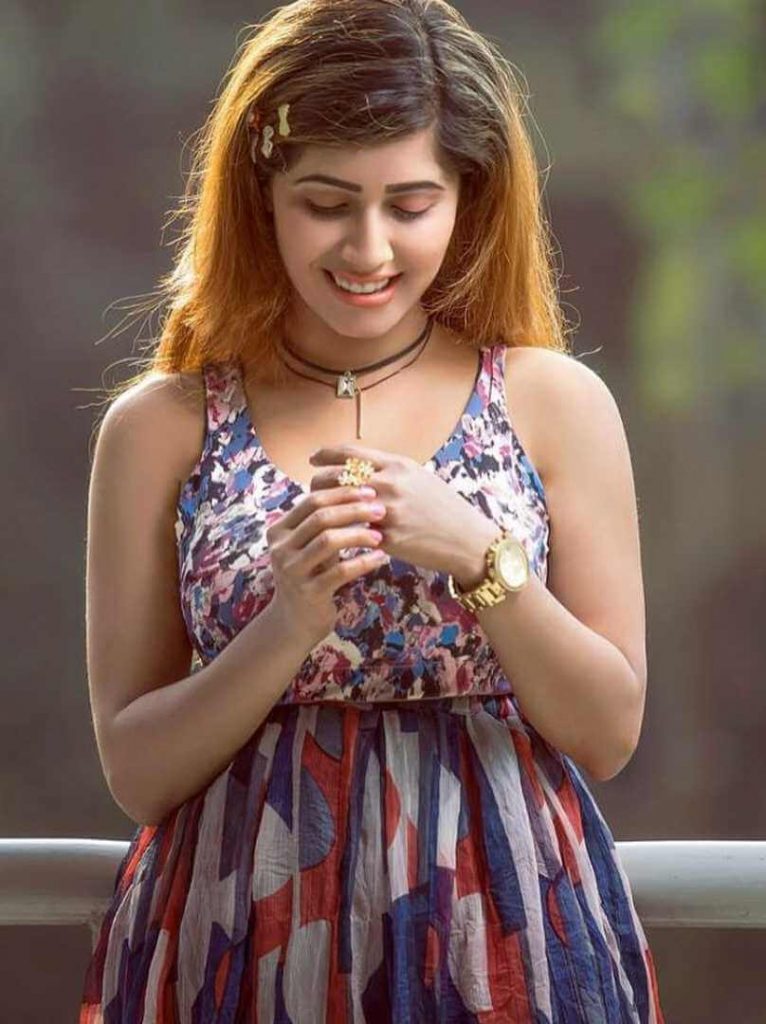 90+ Naila Nayem Photo, HD Pic, Image » Photo Gallery 2021