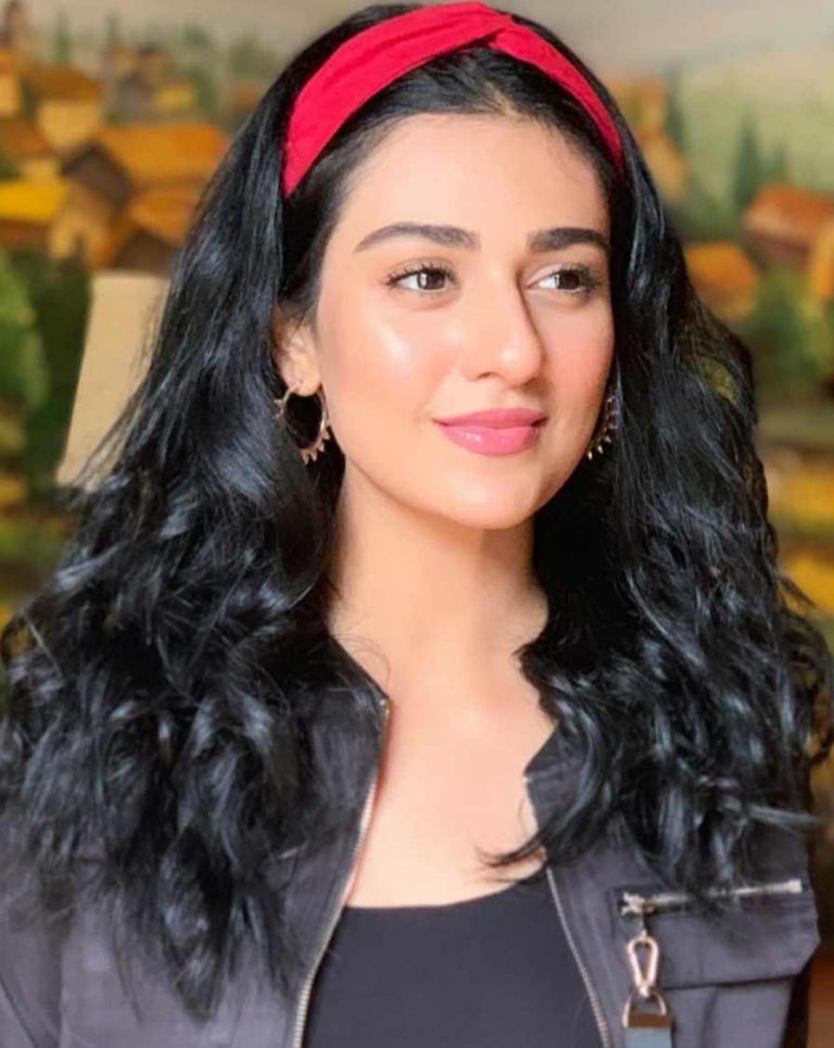 140+ Sarah Khan Photo, New Picture , Pic »Photo Gallery 2021
