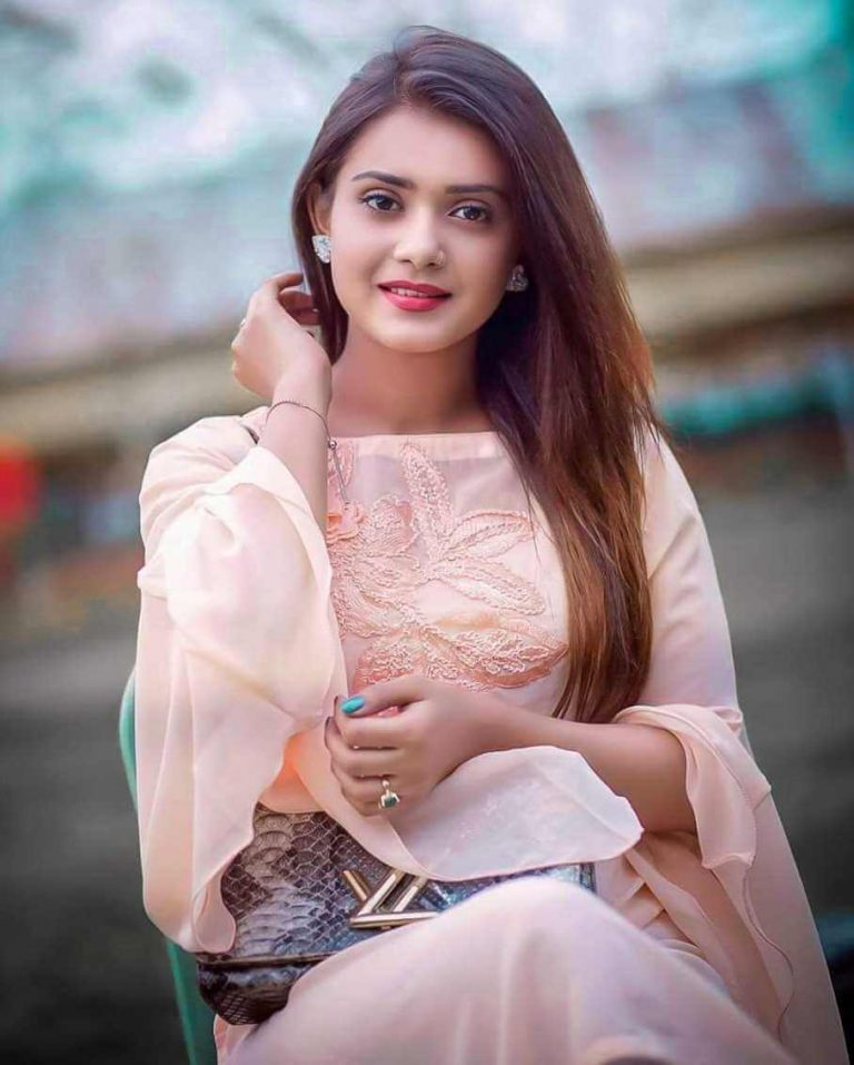 180+ Tanjin Tisha Photo, HD New Photos & Photo Gallery 2025