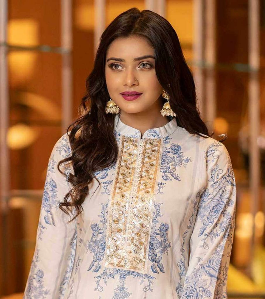 180+ Tanjin Tisha Photo, HD New Photos & Photo Gallery 2025